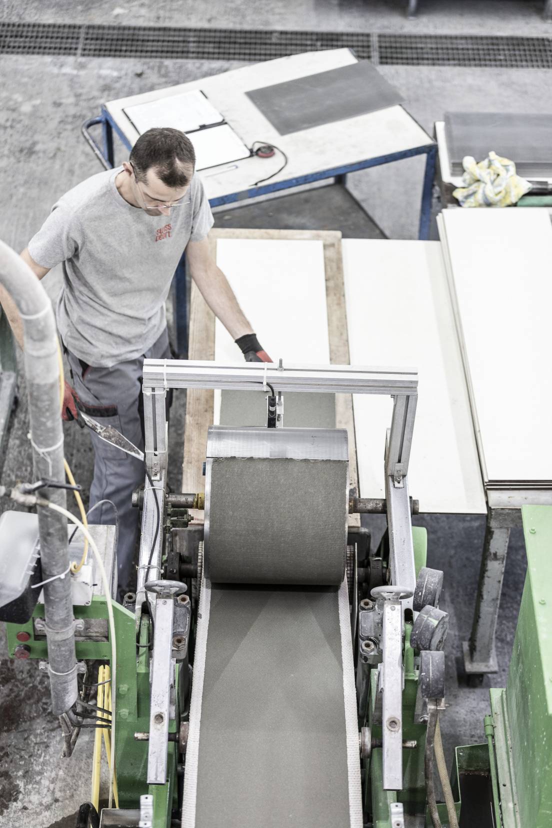 Revival of the Mini-Hatschek-Machine - Swisspearl