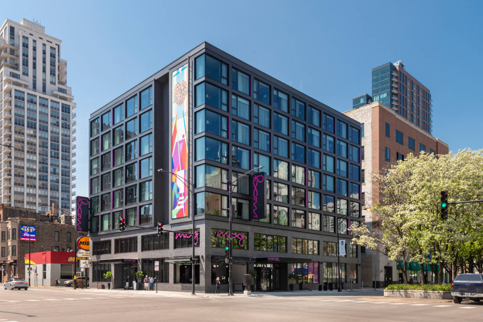 Moxy Hotel - Swisspearl