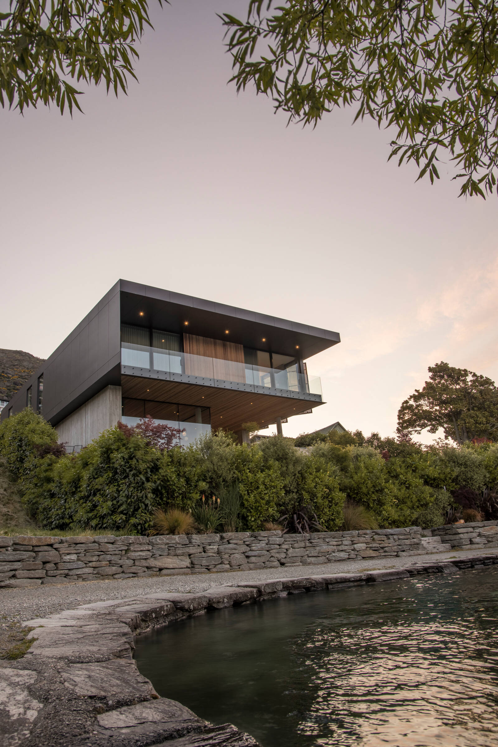 Lakes Edge - Swisspearl