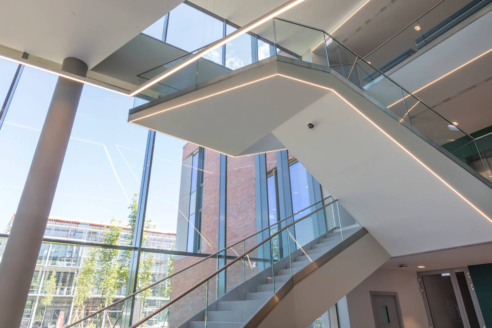 SAP Lobby - Swisspearl