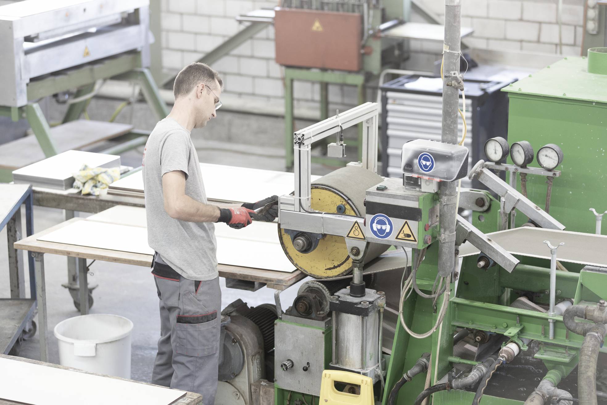 Revival of the Mini-Hatschek-Machine - Swisspearl