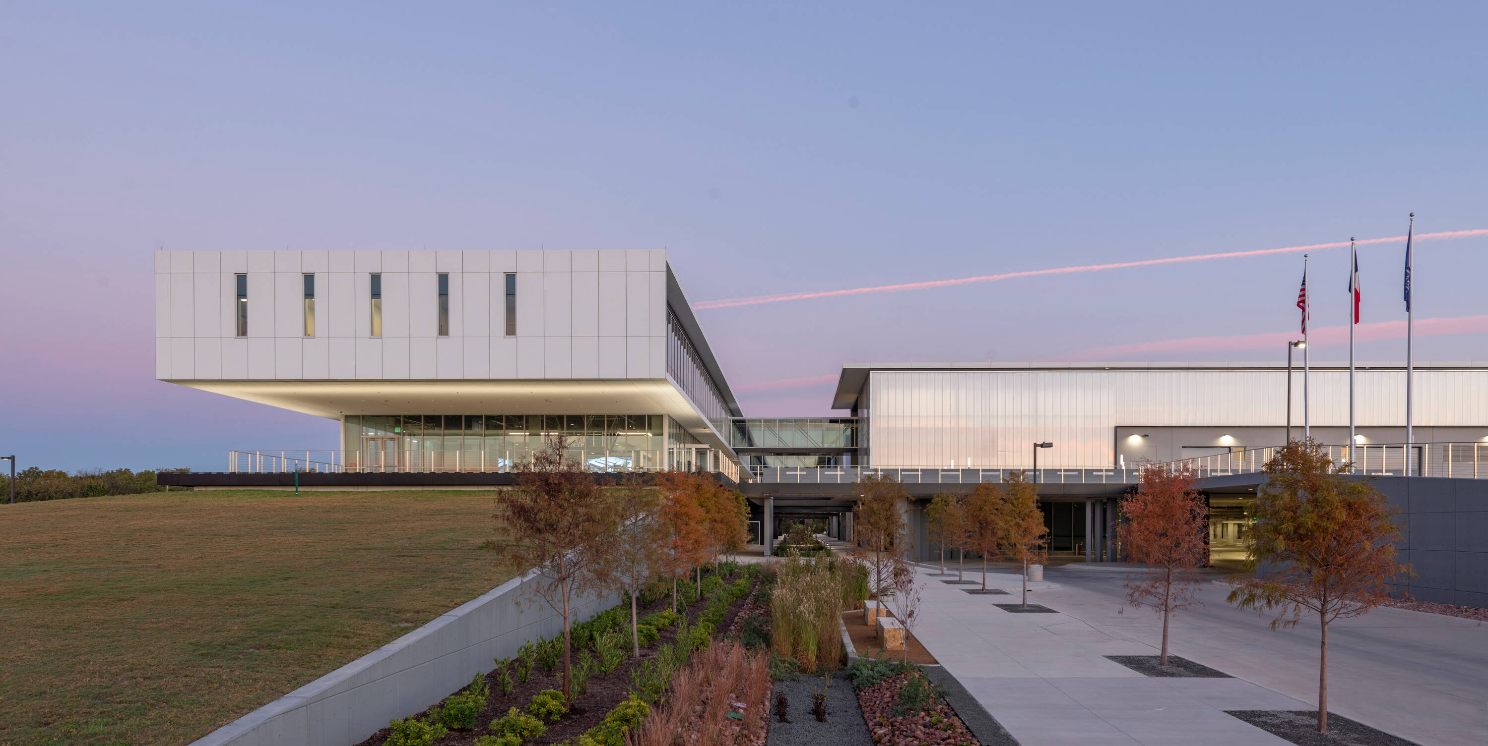 Swisspearl Danmark A/S - fibercement til tag og facade - Swisspearl